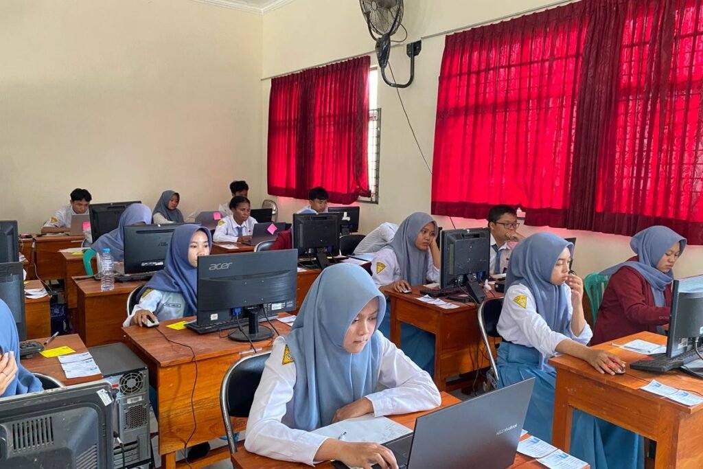 Matematika Jadi Momok di TKA 2025, Siswa Keluhkan Waktu dan Tingkat ...